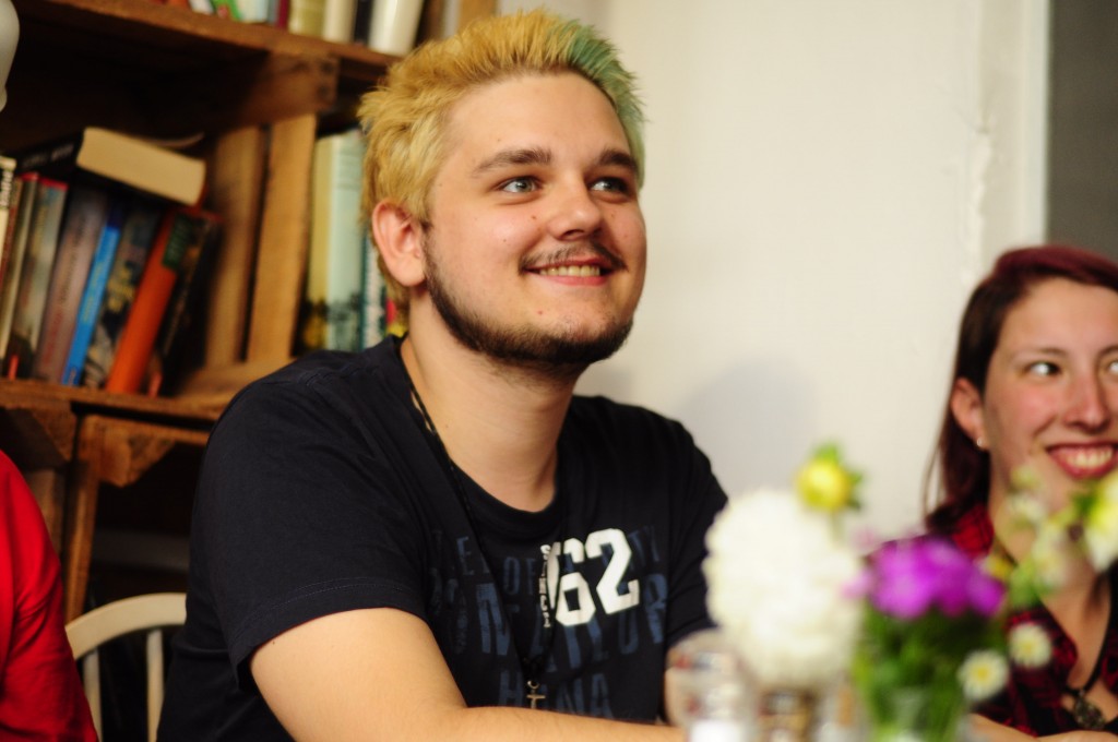 Slam Poetry Star jetzt im Podcast – Schwule Welle