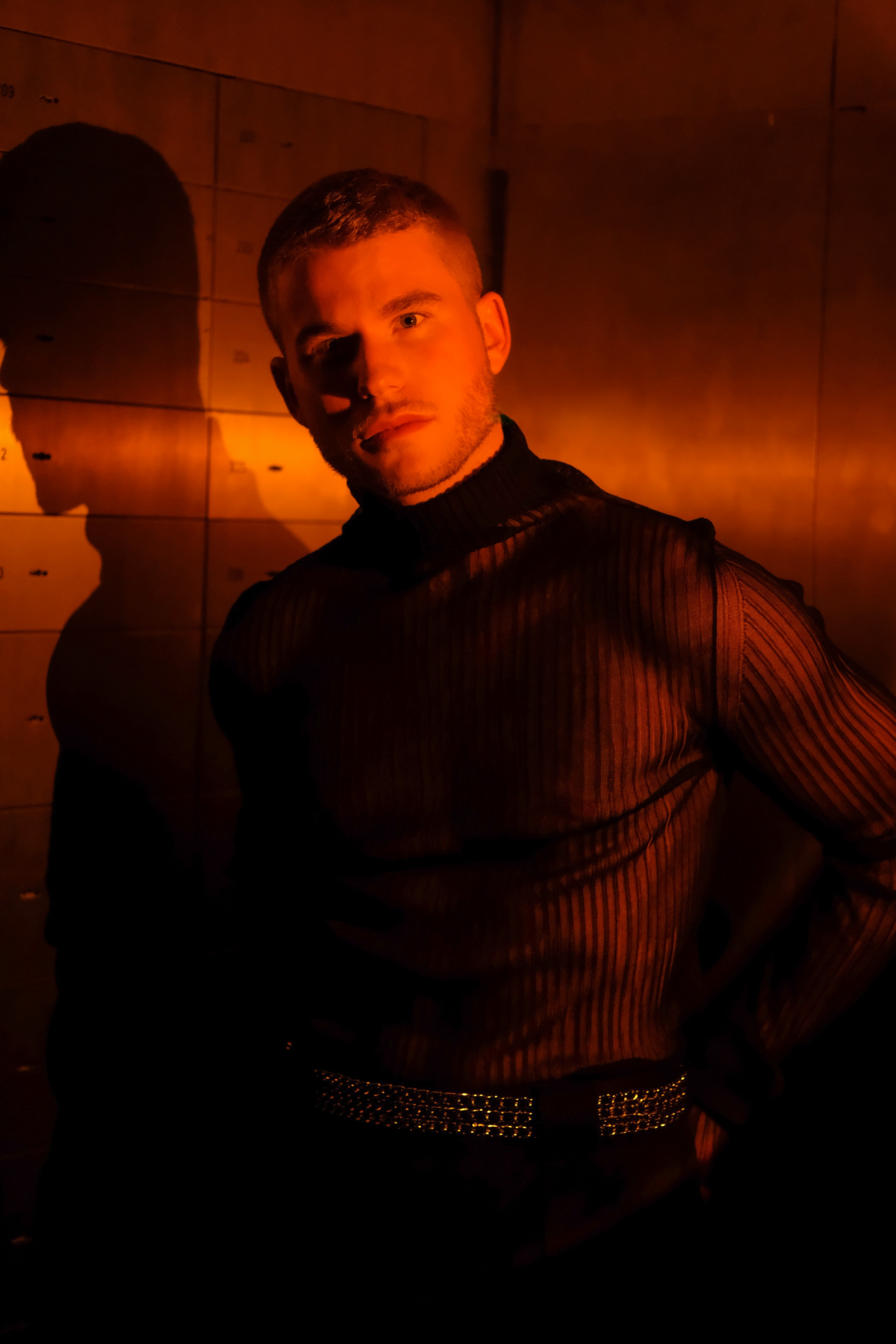 John Riot exklusiv im Interview – Schwule Welle